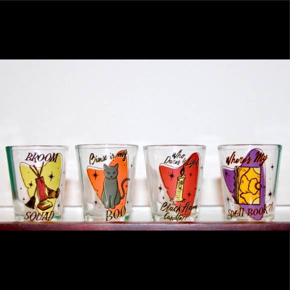 Silver Buffalo | Dining | Disneys Hocus Pocus Shot Glass Set Of 4 ...